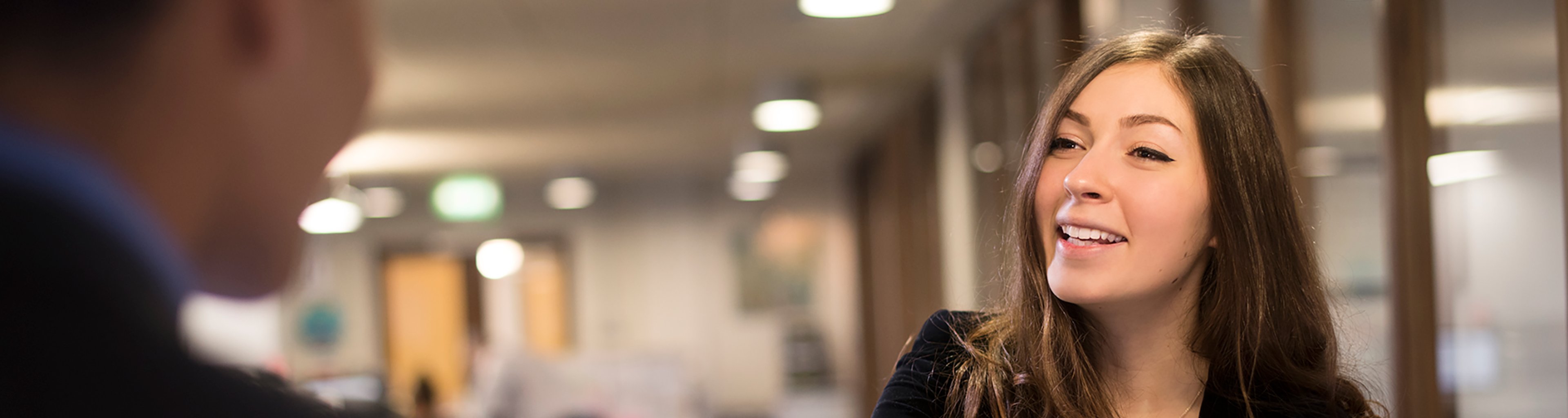 Berufseinstieg | ekom21 - KGRZ Hessen. Die Zukunft der Verwaltung.